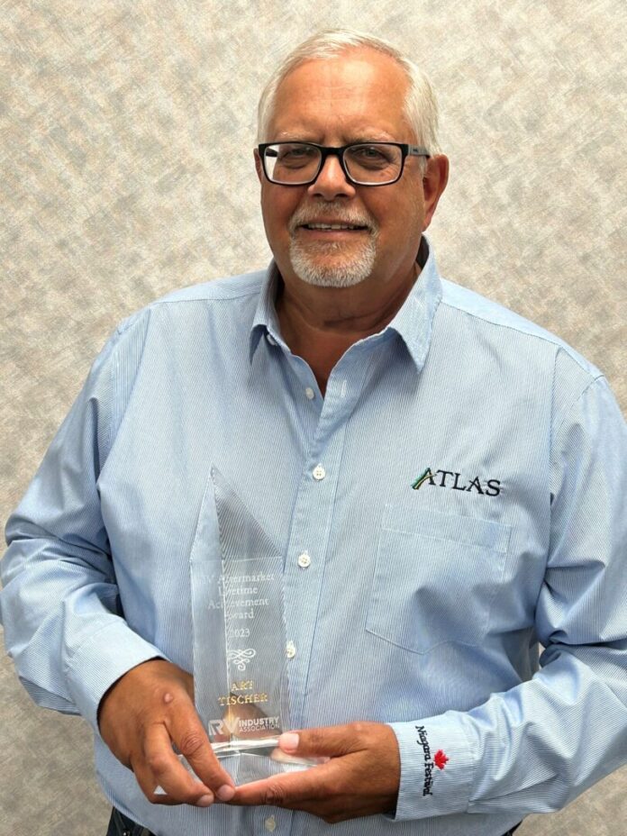 Art Tischer Honoured with Lifetime Achievement Award - RV Dealer News